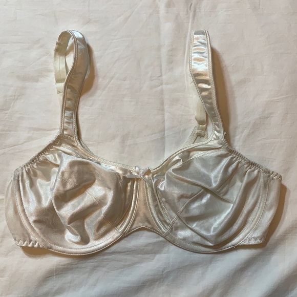 Bali | Intimates & Sleepwear | Vintage Bali Bra | Poshmark